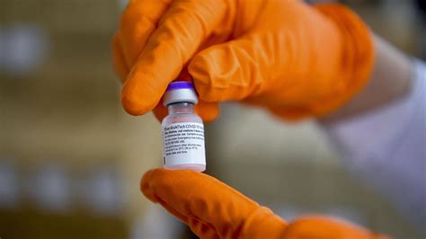 Coronavirus Europa Autoriza Sacar Seis Dosis De Cada Vial De La Vacuna