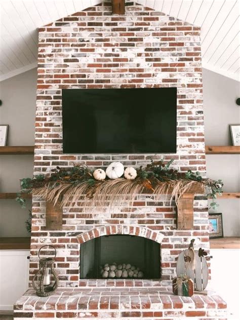 21 Creative Limewash Brick Ideas To Revamp Your Fireplace Decordove