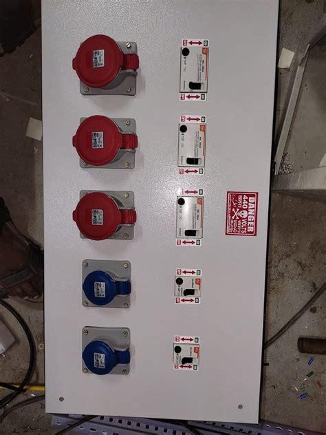 Sheet Material Hz Socket Boxes Phase Heavy Duty Plug And Socket Panel Square Ip At Rs