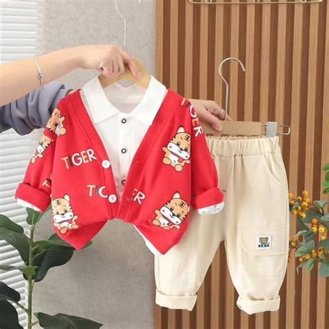 ست لباس اسپرت بلوز و روپوش و شلوار کتان اورجینال وارداتی قرمز کد 43