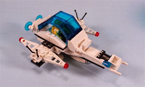 The Toy Museum 1988 Lego Space Futuron Sets