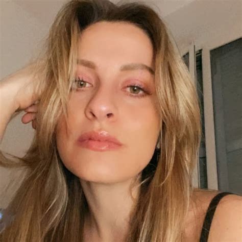 Enrica Marcello Enricamarcello • Threads Say More