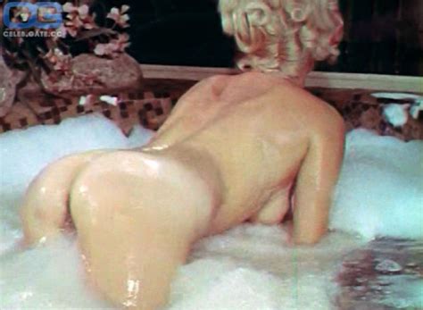 Mamie Van Doren Nackt Nacktbilder Playbabe Nacktfotos Fakes Oben Ohne