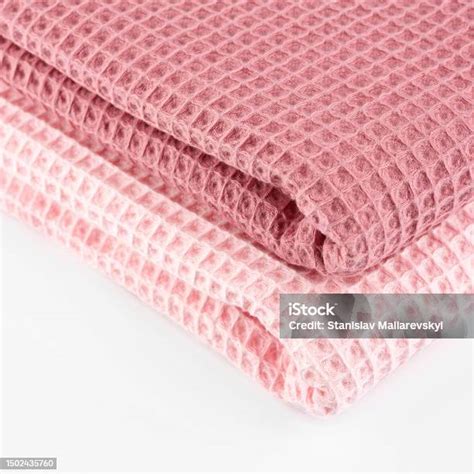 핑크 골판지 면 직물 직물 질감의 클로즈업 코튼 패브릭 질감 분홍색 옷 배경입니다 텍스트 공간 디자이너를 위한 추상적인 배경과 질감 0명에 대한 스톡 사진 및 기타 이미지
