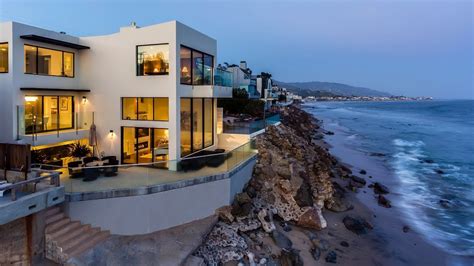 Modern Malibu Beach Home For Sale 24146 Malibu Rd Malibu Ca 90265