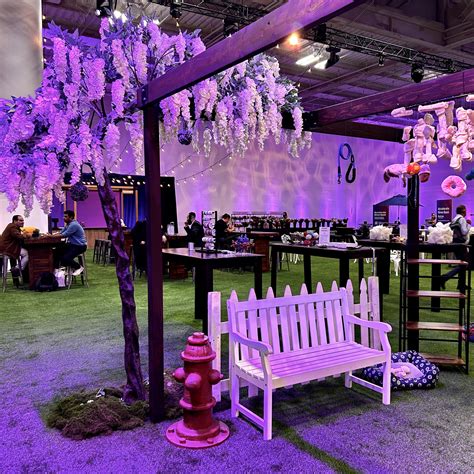 Fire Hydrant Make A Scene