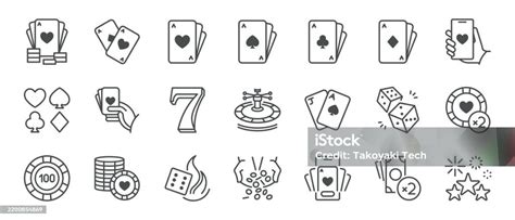 카지노 및 포커 카드 아이콘입니다 카드 포커 칩 룰렛 주사위 럭키 세븐 및 상금을 특징으로 하는 최소한의 선형 아이콘 세트입니다 도박 및 베팅 게임 디자인에 적합합니다 벡터
