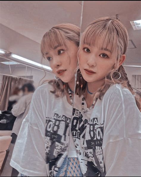 Girls² Ran •° Girl Dreadlocks Hair Styles