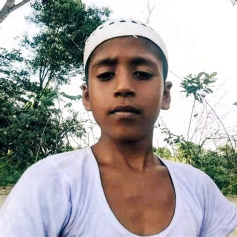 আমি সাকিপ খান আমি সাকিপ খান Added A New Photo