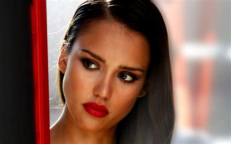 Jessica Alba Sad Look Wallpaper Hd Celebrities K Wallpapers Images And Background