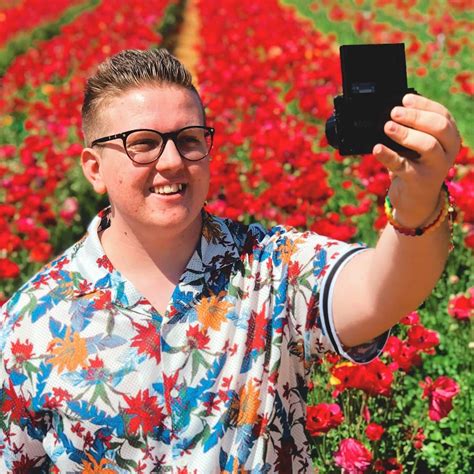 Daniel Thomas Youtube