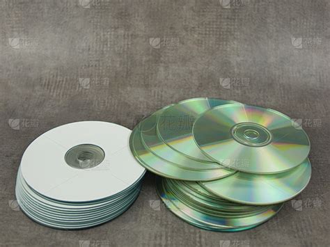 堆叠cd空白与正面和背面