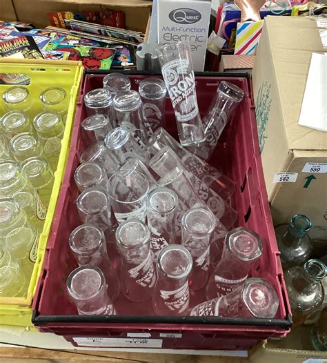 Box Of Peroni Pint Glasses Badgers Auctions