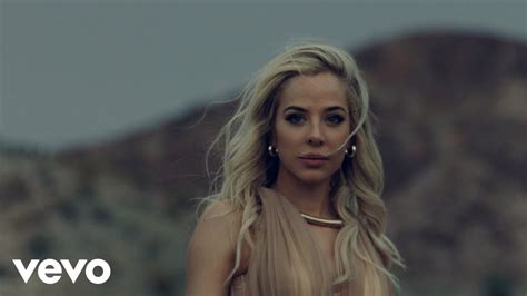 Mackenzie Porter
