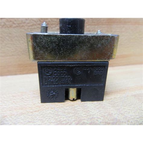 Automation Direct Ecx 1050 Ba9 Lamp Holder Wo Bulb Wmount New No Box
