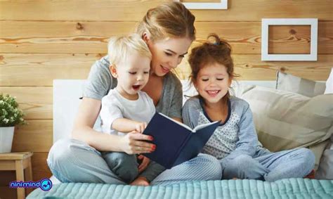 کتاب خوانی برای کودک فواید و اهمیت کتاب خواندن برای کودکان نی نی مایند