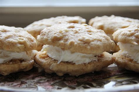 Oatmeal Cream Whoopie Pies Recipe Mix And Match Mama