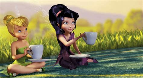 Vidia And Tinkerbell Having Tea Amigas De Tinkerbell Lindo Disney Fotos De Tinkerbell