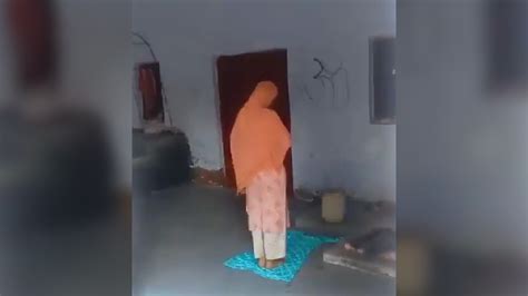 Watch Muslim Woman Offers Namaz In Shiva Temple Then This Happened