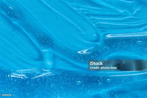 혈청 질감 거품 배경이있는 투명한 젤 스킨 케어 로션 얼굴 제품 견본 콜라겐과 레티놀로 피부 관리를 위한 히알루론산 블루 뷰티 토너 La Liga에 대한 스톡 사진 및 기타