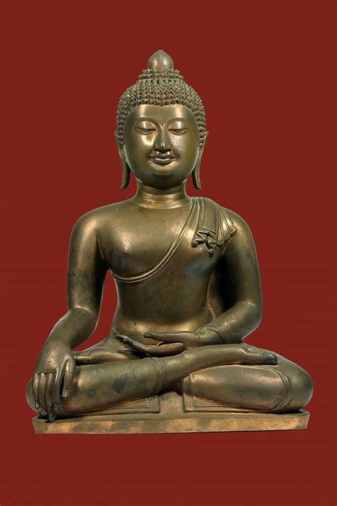 พระบูชาพระพุทธสิหิงค์ มหาวิทยาลัยราชภัฏนครศรีธรรมราช หน้าตักกว้าง 5 นิ้ว เนื้อสำริดนอก ฐานถอดได้