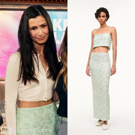 The Kelly Clarkson Show March 2024 Delaney Rowes Maxi Skirt Shop