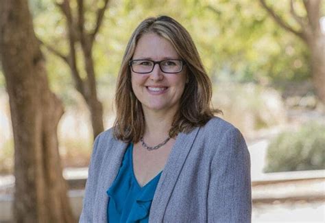 Adjunct Vs Associate Professor Difference And Comparison