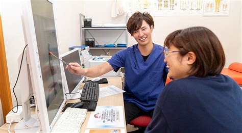 良い姿勢を保つメリット健康 体調不良 姿勢改善 ひざ痛島根県で接骨院整骨院鍼灸整体ははりきゅう接骨院 姿勢堂