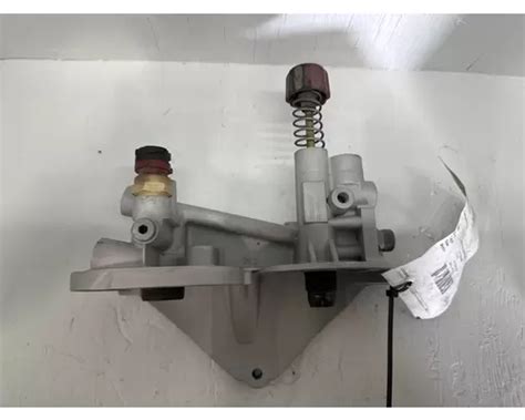 Mack Mp7 Fuel Filter Housing Oem 21870635 In Des Moines Ia 200 00 17877