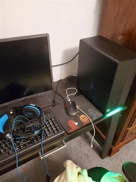 Why Wont My Monitor Connect Only Thing Plugged In Is Power And Hdmi R Pcmasterrace