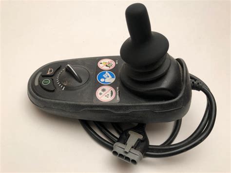 Jazzy Elite Gc2 3 Jazzy Joystick Pg Drives D51157 Eleasmb7226 For Sale