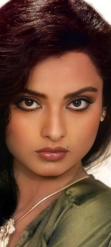 Rate Younger Rekha R Vindictaratecelebs