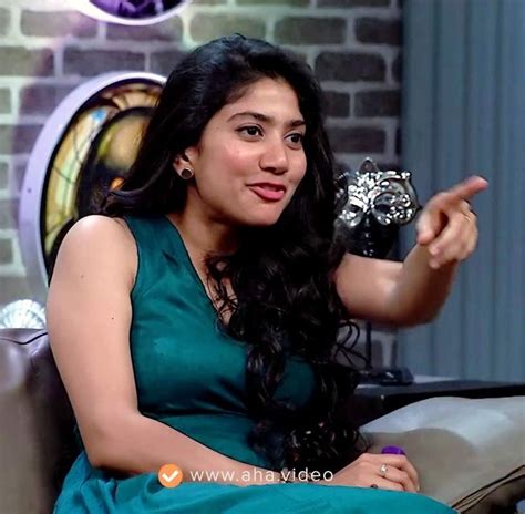 Pin By Hitesh Yadav On Pallavi T Indian Bollywood Actress South Indian Actress Hot Sai