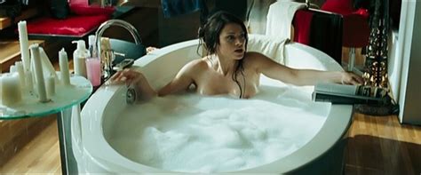 Nude Video Celebs Lucie Laurier Nude Nitro 2007