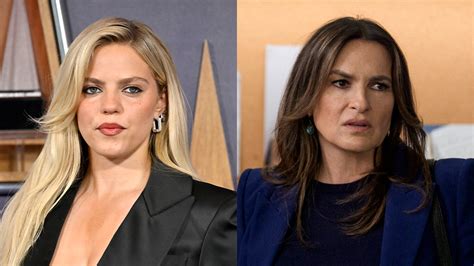 Heres How Sex Lives Of College Girls Said Goodbye To Reneé Rapp