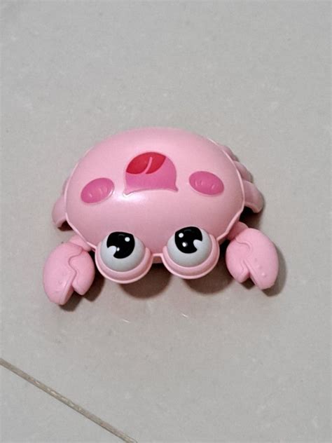 Crab Toy Hobbies And Toys Toys And Games On Carousell