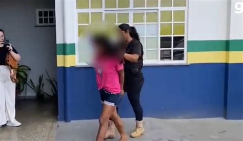 Madrasta Leiloa Virgindade Da Enteada E Obriga Irmãs A Se Prostituírem