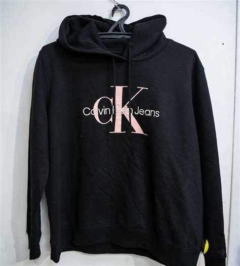 СекХонд Cеть розничных магазинов по продаже одежды и обуви из Европы формата секонд хенд