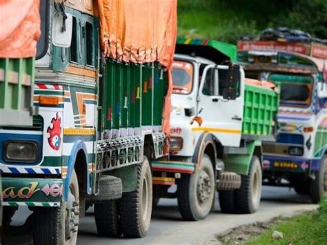 Transporters For Rajasthan In Vapi At Best Price By Aksha Road Carrier