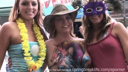 Daytime Titties In Key West