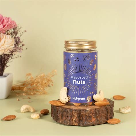 Assorted Nuts Buy Premium Nut Jar For Diwali Ting The Zappy Box