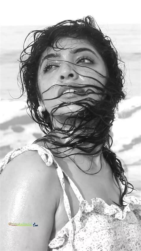 Rima Kallingal 🍑 R Mallubabes