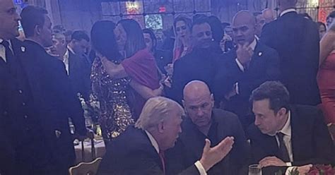 트럼프와 무슨 얘기 머스크 “게임 끝” 파티 사진 올라와