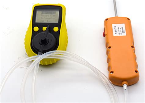 Atex Certified Portable Multi Gas Detector 4 Gas Detector Mini Size For O2 H2s Co Lel