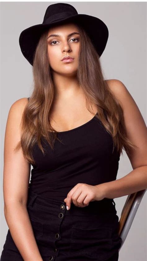 Alexandra On Models Management