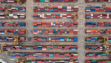 가져오기 내보내기 또는 교통 개념 배경에 대 한 항공 보기 컨테이너 배 건설 기계류에 대한 스톡 사진 및 기타 이미지 건설 기계류 공중 뷰 국제 금융 Istock
