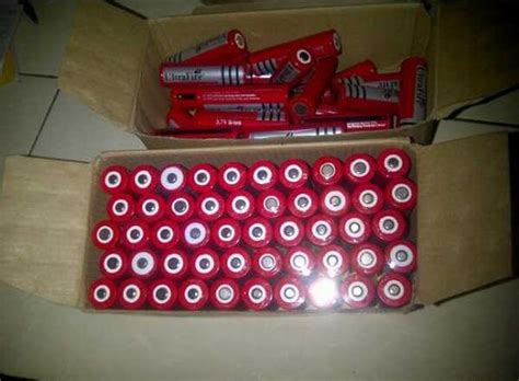 Jual Batre Cas Baterai Battery Rechargeable V Uitrafire Mah Daya Besar Baterai Merah