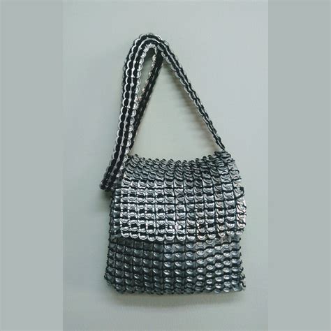 Kul L Fundación Manos Amorosas