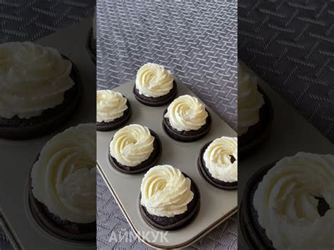 Капкейки с соленой карамелью и арахисом рецепт