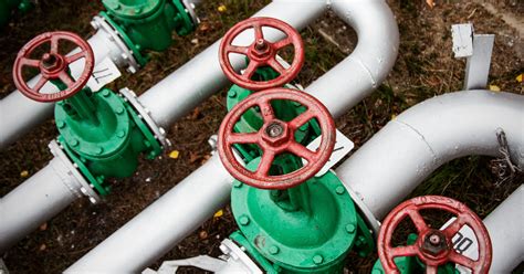 innovative line stopping solutions for essential pipeline maintenance